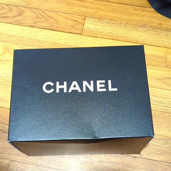 CHANEL | Accessories | Authentic Vintage Chanel Box | Poshmark